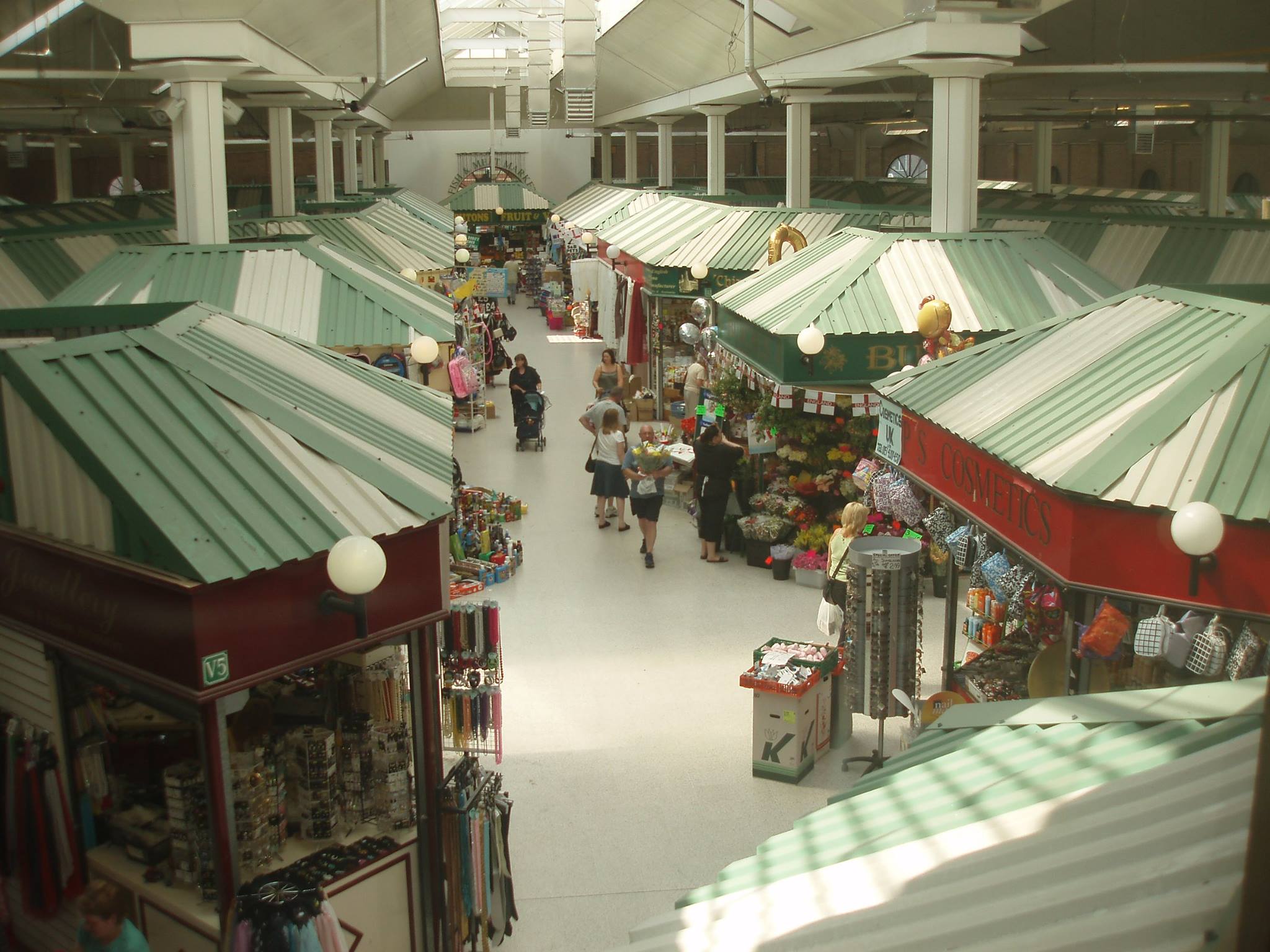 Widnes Market | Low Cost Quality Items